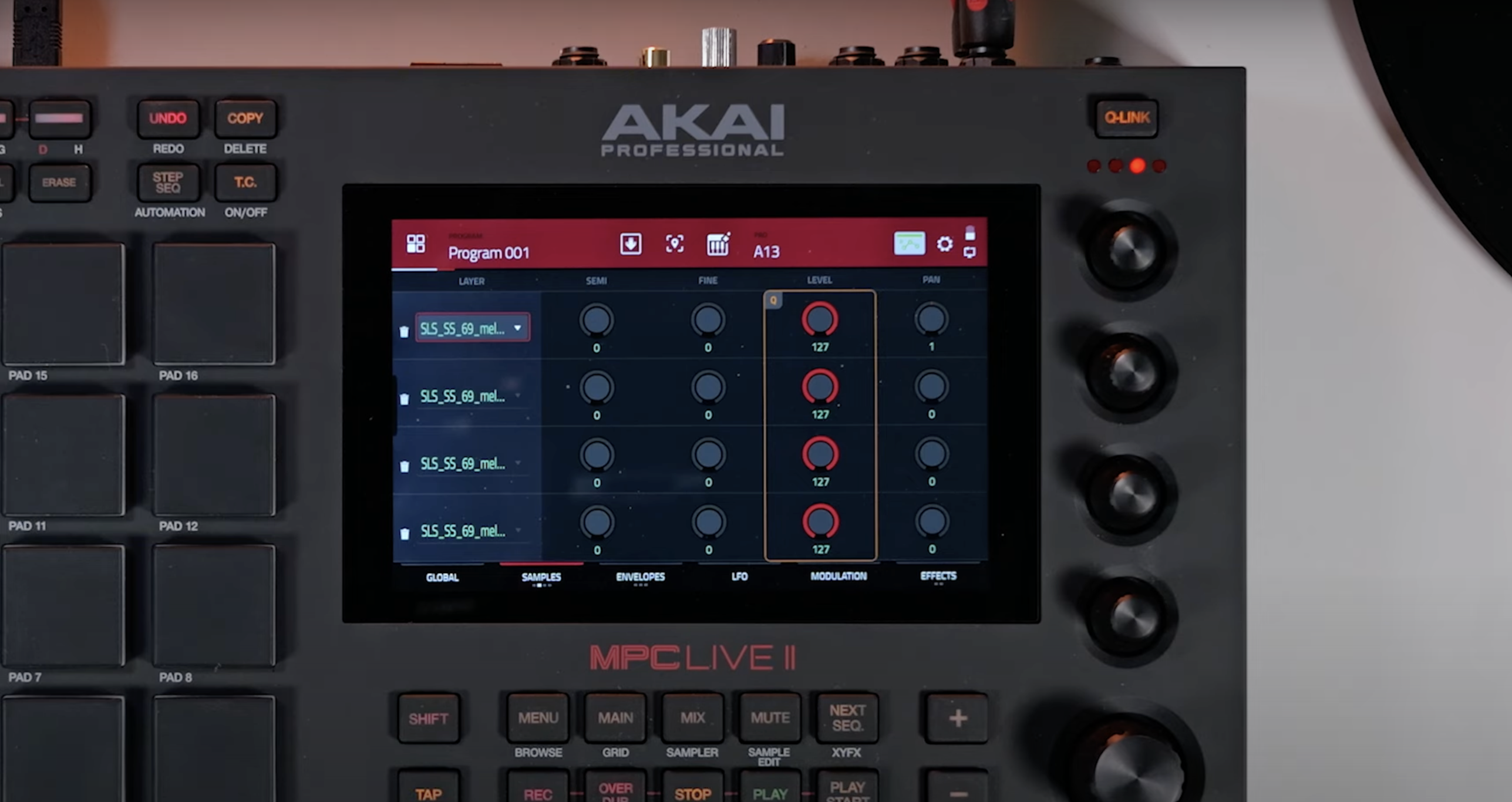 Akai anticipa MPC Stems, un motor de creación de stems que llegará a su gama MPC | Hispasonic